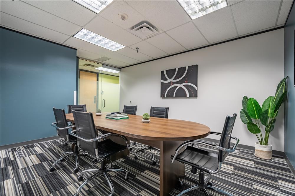 8330-8360 Lyndon B Johnson Fwy – Boxer Property